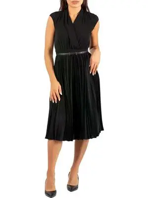 Max Mara Pleated Belted Dress - Black