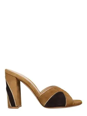 GIANVITO ROSSI Suede Heeled Mules - Beige
