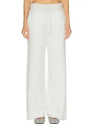 Nike High Waisted Wide Leg Cozy Fleece Pant - Light Bone & Sail