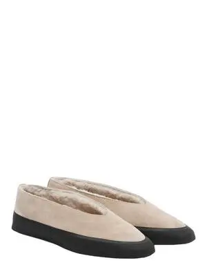 Le Monde Beryl Apres Ski Shearling-lined Suede Flats - Beige