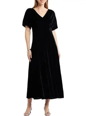 Chelsea28 Velvet V-neck Maxi Dress - Black