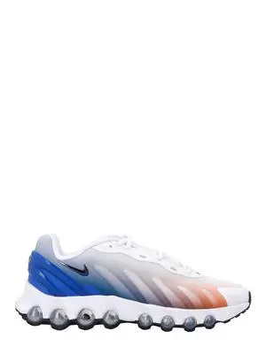 Nike Athletic Sneakers - Multicolor