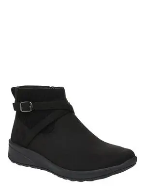 LIFESTRIDE Gates Wedge Bootie Black