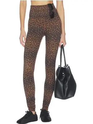 Beach Riot Piper Legging In Brown - Caramel Leopard