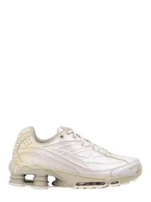 Nike Lace Up Sneakers - Cream