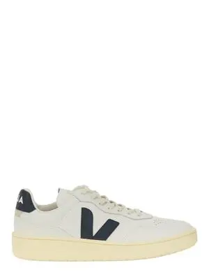 VEJA Sneaker V-90