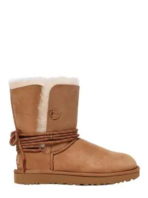 UGG Boots - Brown
