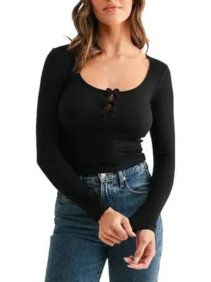 ALL IN FAVOR Pointelle Bow Sweater - Black