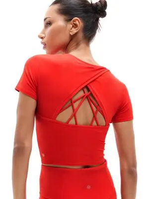 Athleta Transcend Open Back Tee - Cardinal