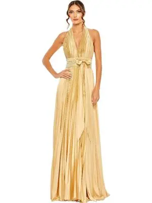 Mac Duggal Pleated Halter Neck Gown With Bow - Gold