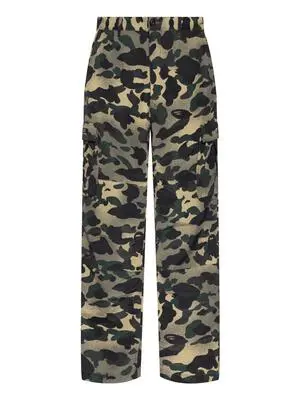 A BATHING APE Camouflage Pattern Trousers - Green