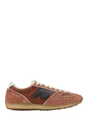 NEW BALANCE Suede Panelled Sneakers - Brown