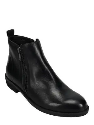 Vaneli Risy Bootie - Black