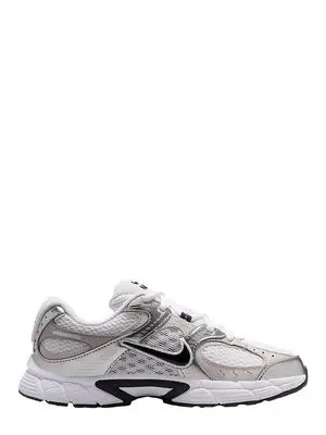 Nike V5 Rnr Gs Sneakers - White