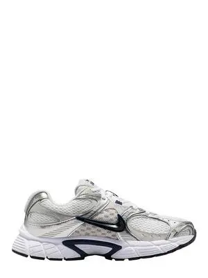 Nike V5 Rnr Sneakers - White
