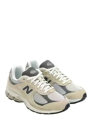 NEW BALANCE 2002 Sneakers - Neutrals