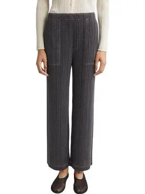 Issey Miyake Trompe L'oeil Pleated Straight Leg Pants - Black