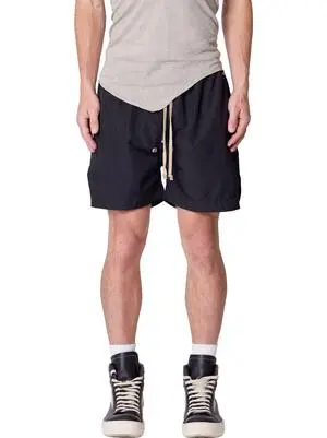 Mnml Lightweight Zippered Shorts - Black