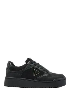 Guess Logo-plaque Sneakers - Black