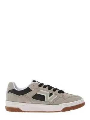 VANS Upland Sneakers - Grey