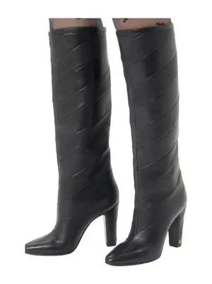 Valentino Garavani Rayons Nappa Leather Boots With Chevron Pattern - Black