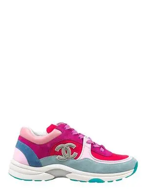 Chanel Low Top Sneaker - Pink