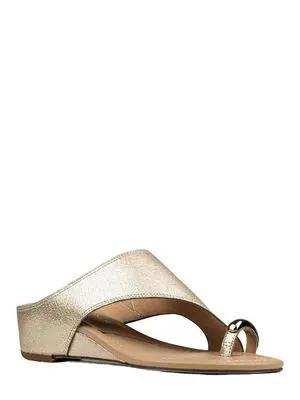 DONALD PLINER Toe Ring Wedge Sandals - Platino