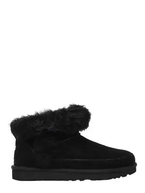 UGG Classic Ultra Mini Chalet Boots - Black