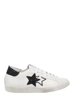 2 STAR Prime Star Sneakers - White