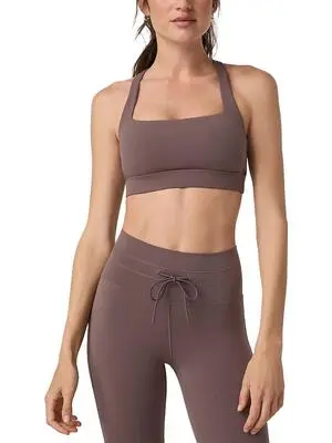 Vuori Daily Form Sports Bra - Berry