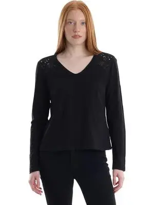 WILT CLOTHING V-neck Long Sleeve Mixed Media Tee With Lace Inset - Black