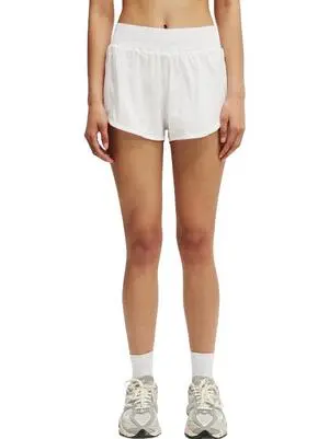 Cotton:on Active Curve Hem Short - White