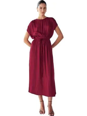 WILLA Carol Tucked Midi Dress - Burgundy