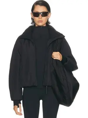 Beyond Yoga Warm Up Puffer Jacket - Black