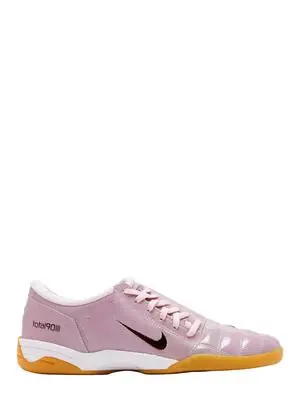 Nike Total 90 Lace-Up Sneakers Pink