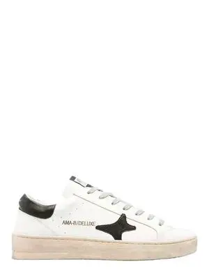 AMA-BRAND Deluxe Star-appliqué Sneakers - White
