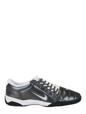 Nike Total 90 - Light Graphite  Metallic Summit White  W