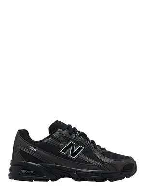NEW BALANCE 740 Sneakers Black