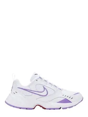 Nike Heights Sneakers - White