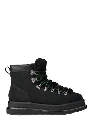 UGG X Sacai Hiker Boot - Black