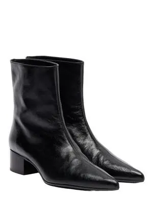 Khaite Andee 40 Leather Ankle Boots - Black