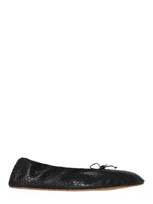 THE ROW Round Snake Leather Ballerina Flats - Black