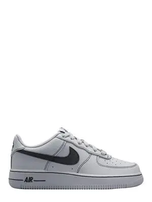 NIKE Air Force 1 Low LV8in Sneakers