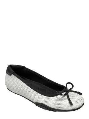 Aerosoles Onyx Ballet Loafer - White/black Perforated