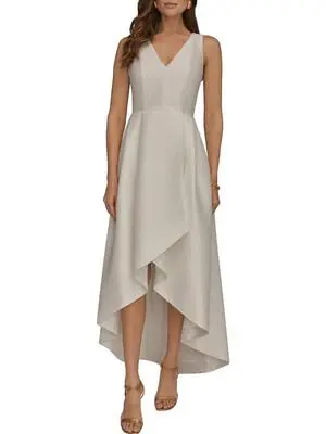 Donna Karan New York High-low Gown With Exposed Zipper - Cream
