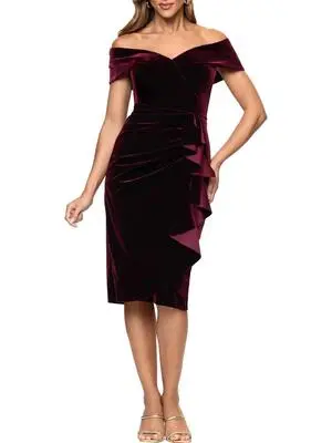 XSCAPE EVENINGS Ruched Ruffle Velvet Cocktail Dress - Burgundy