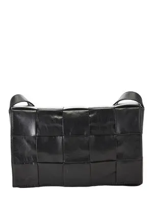 BOTTEGA VENETA Maxi Intrecciato Cassette Bag