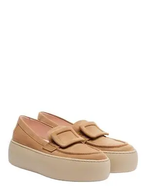 ROGER VIVIER Viv' Up Suede Platform Loafers - Beige