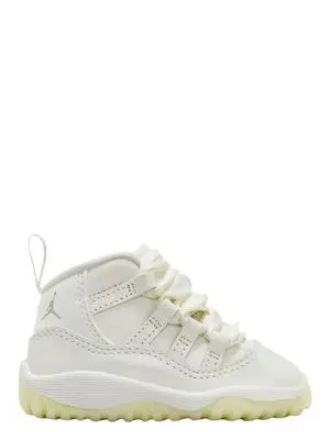 JORDAN 11 Retro Td Sneakers - White
