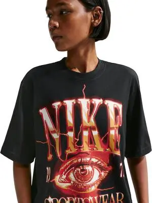 Nike Sportswear Essentials Boxy T-shirt - Black